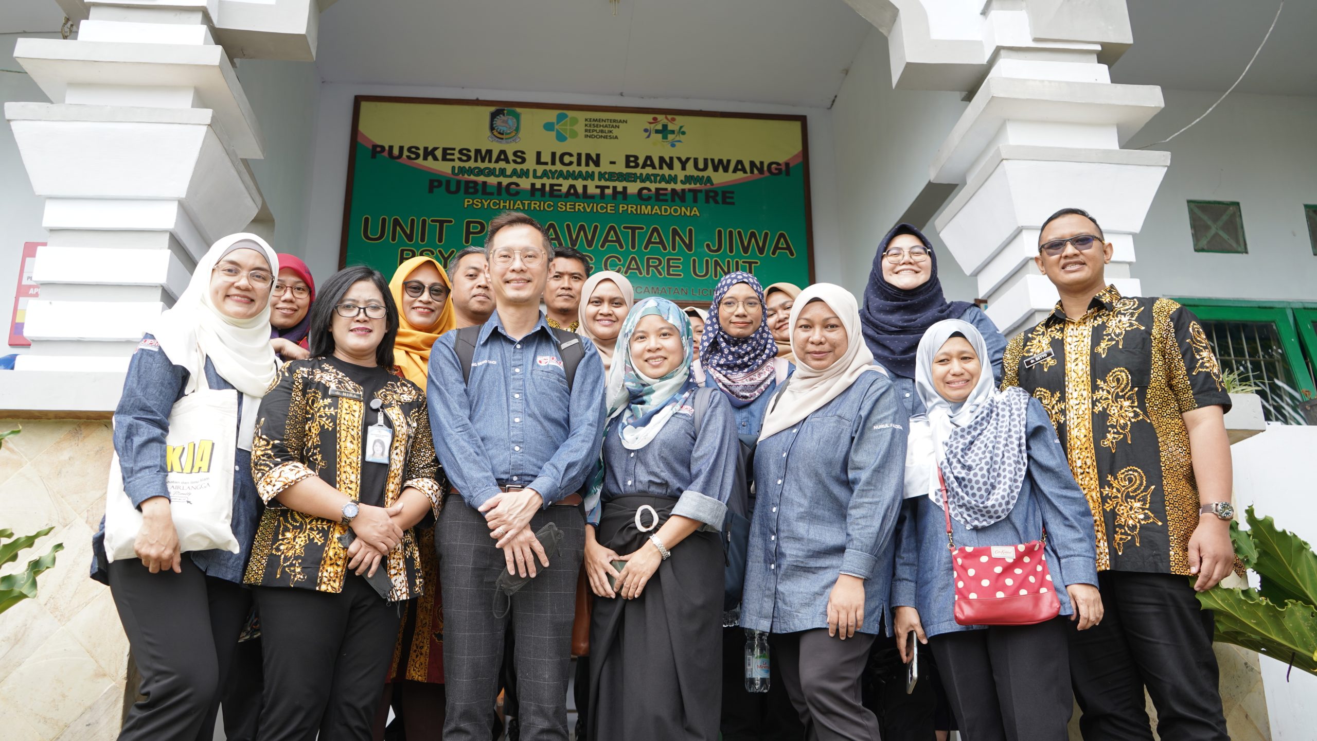 SIKIA UNAIR x UPM Sharing Treatment for Mental Disorders with Licin ...