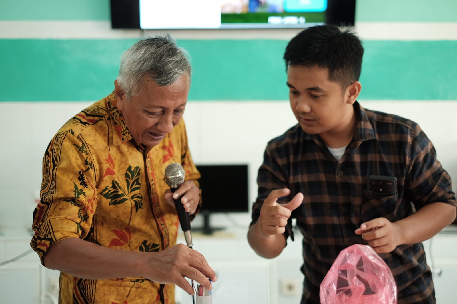 FIKKIA x PDHI Jatim IV Adakan Seminar dan Workshop Inseminasi Buatan